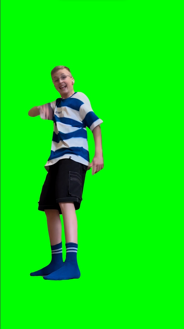 Kid dancing to Shooting Stars meme - Danya Merkulov (Green Screen ...